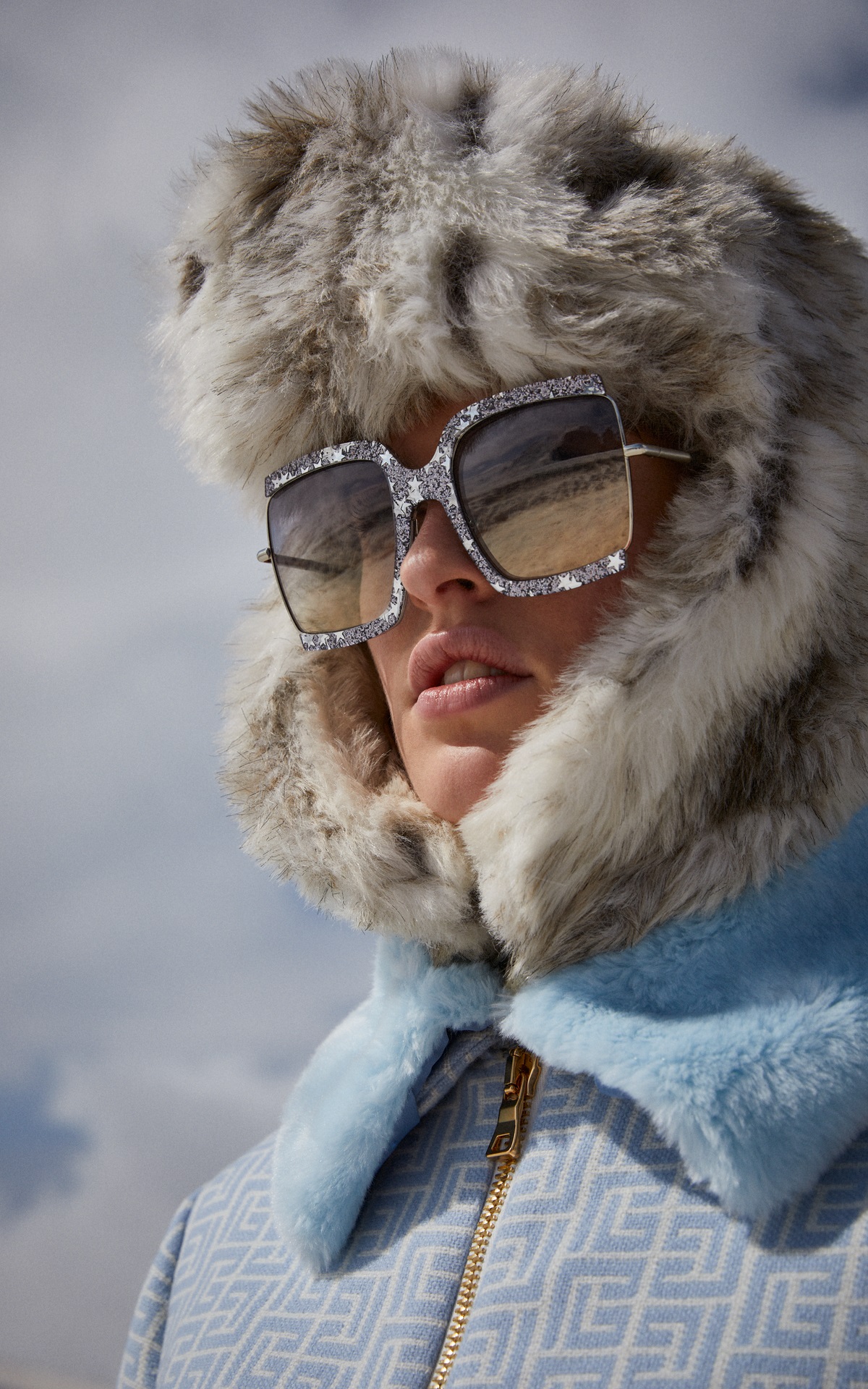 Winter Lovers | La Roca Village