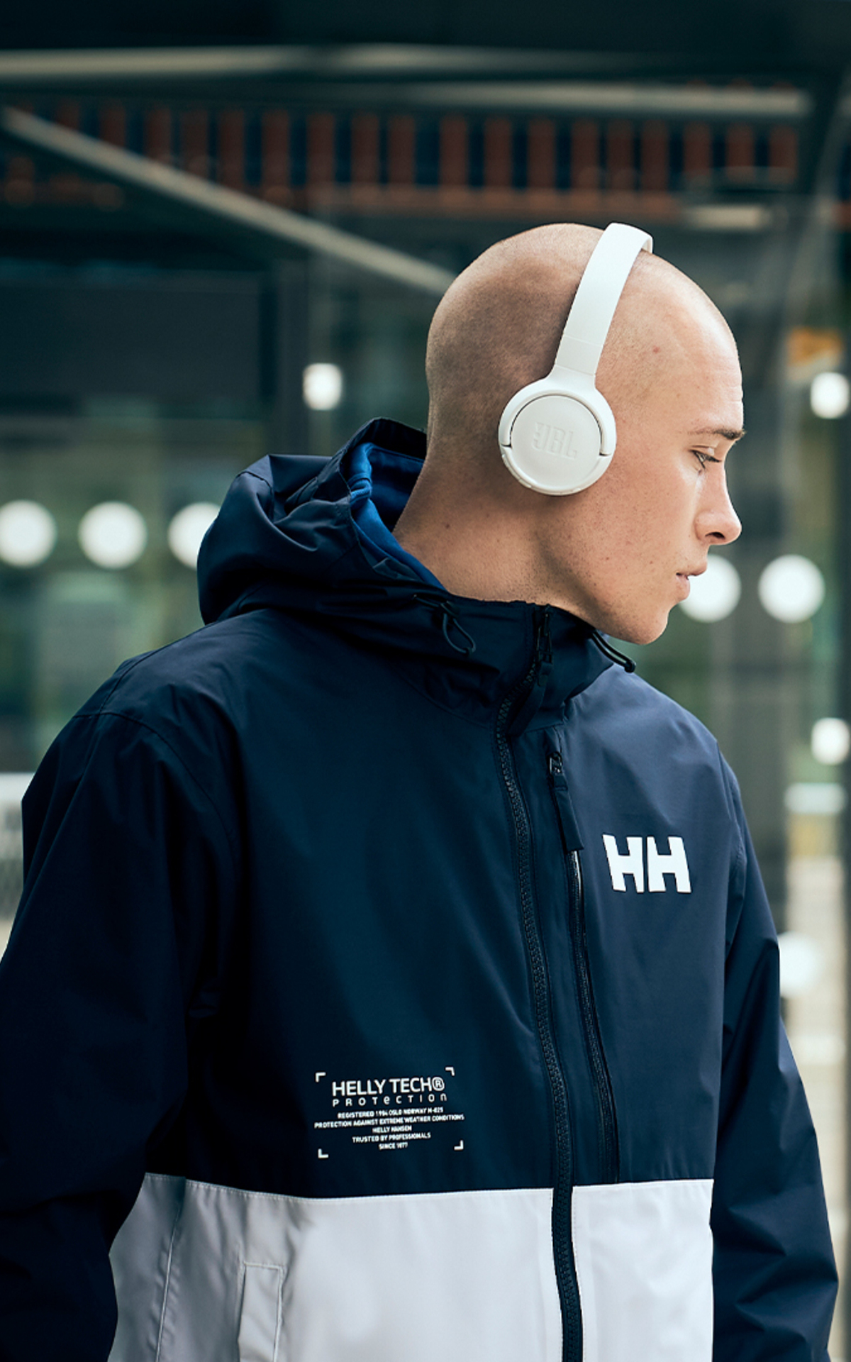 Helly Hansen Outlet | La Roca Village