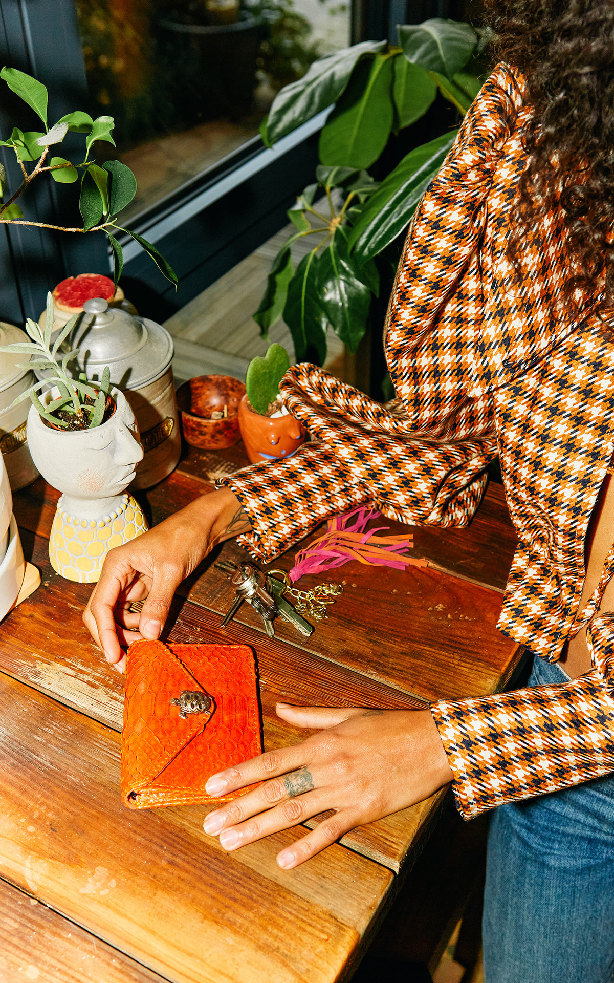 Claris Virot Outlet Boutique near Paris | La Vallée Village