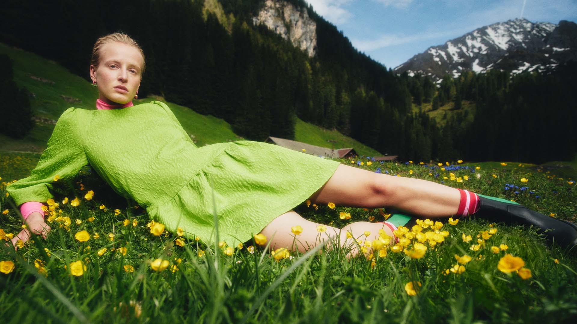 Essentiel Antwerp | Outlet | Maasmechelen Village