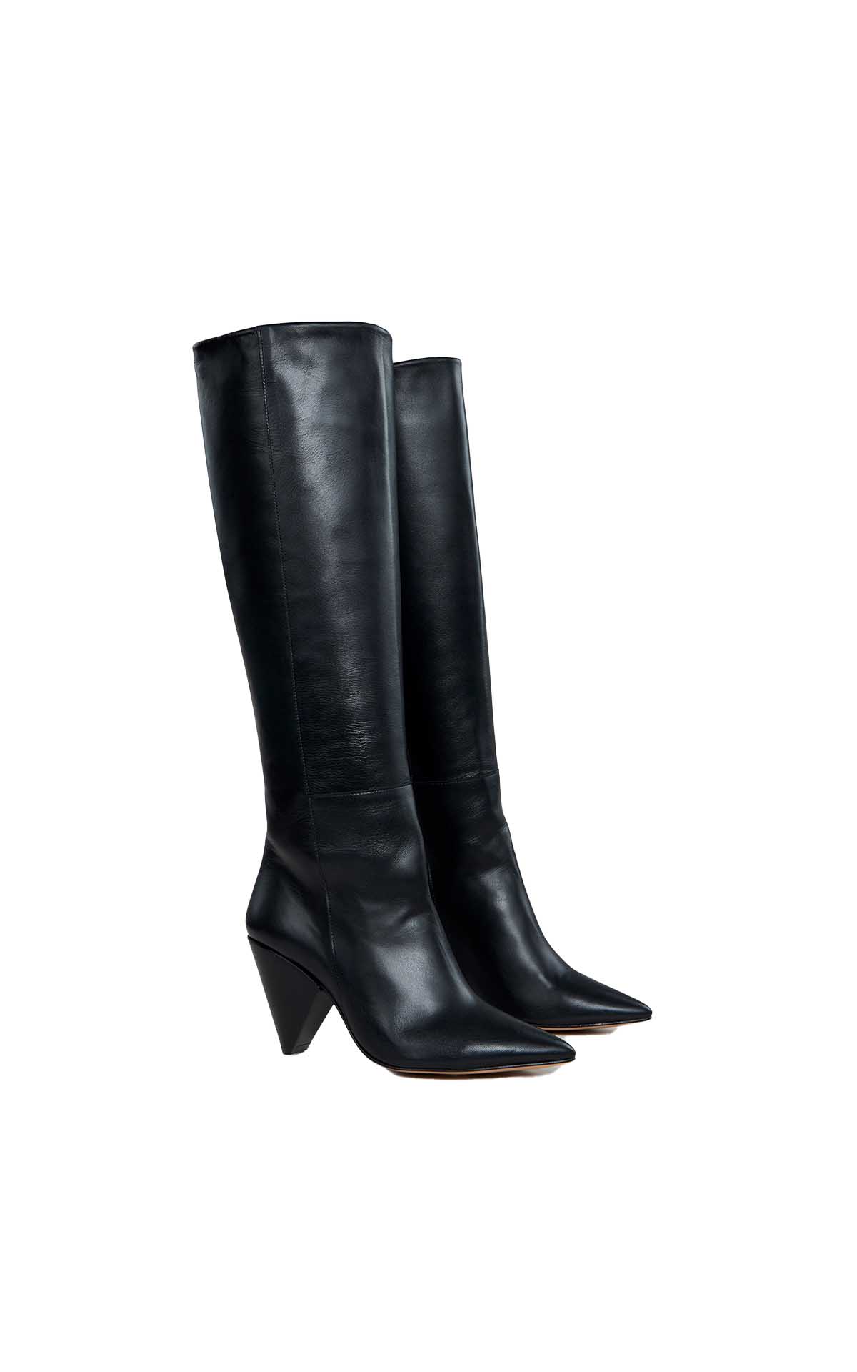 Essentiel Antwerp | Outlet | Maasmechelen Village