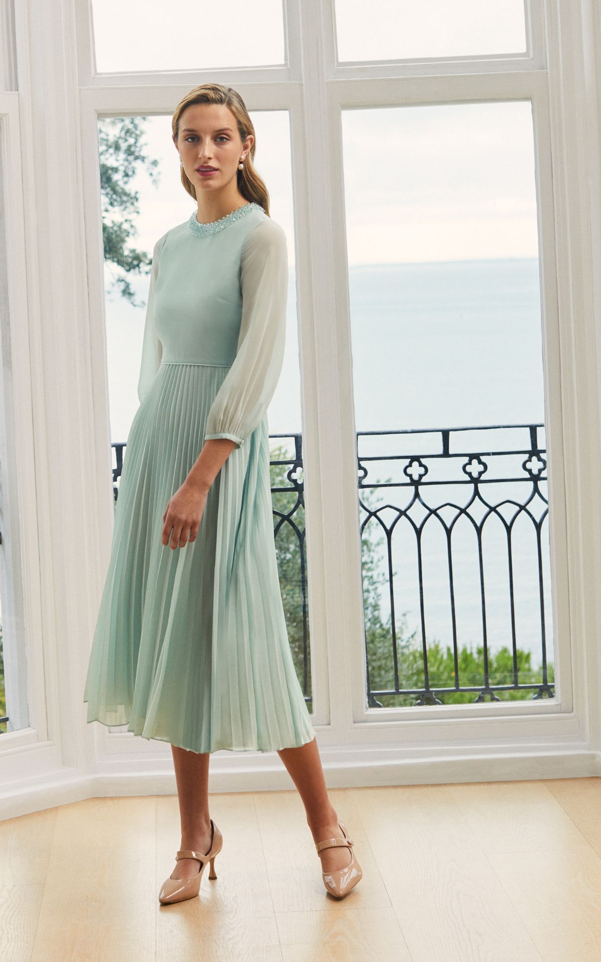 Hobbs Outlet | Hobbs Dresses near Dublin, Ireland | Kildare Village
