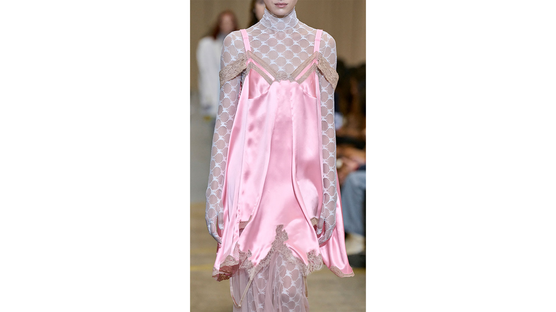 Burberry Outlet Near London, UK | Coats & More | Bicester Village