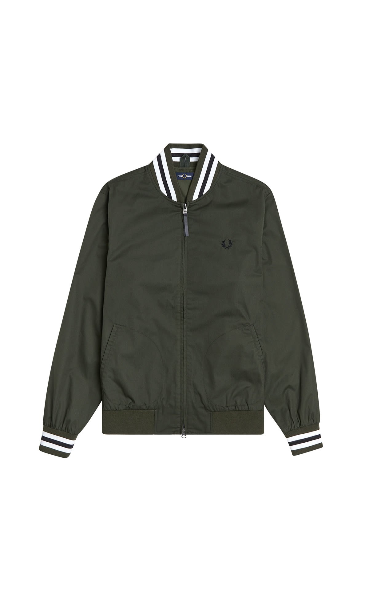 Fred Perry Outlet Boutique | Paris | La Vallée Village