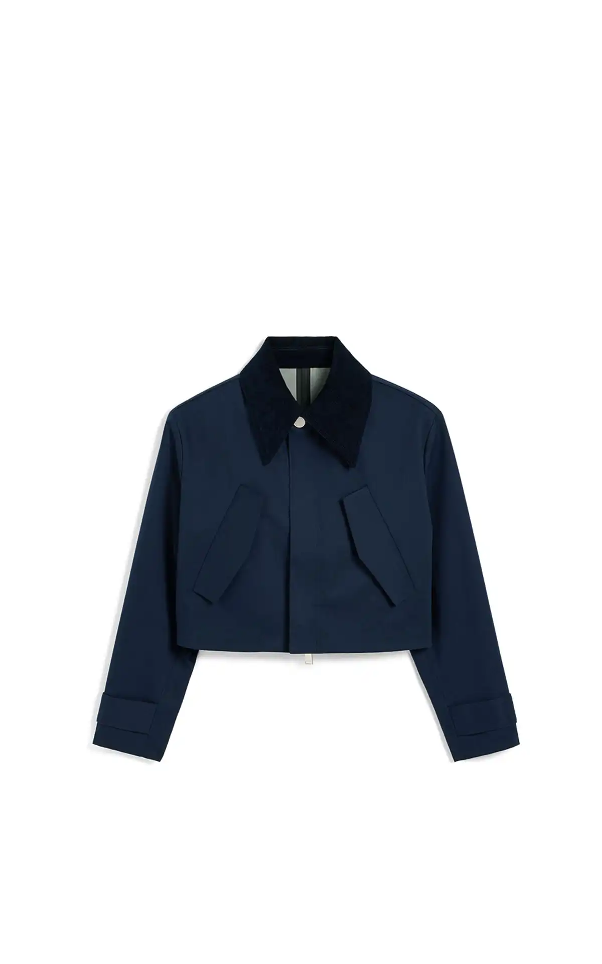 AMI Outlet Paris Special Offers | La Vallée Village