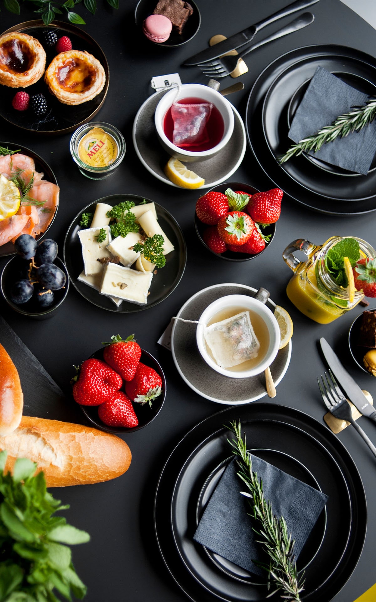 Two Oh Five | Maasmechelen Village