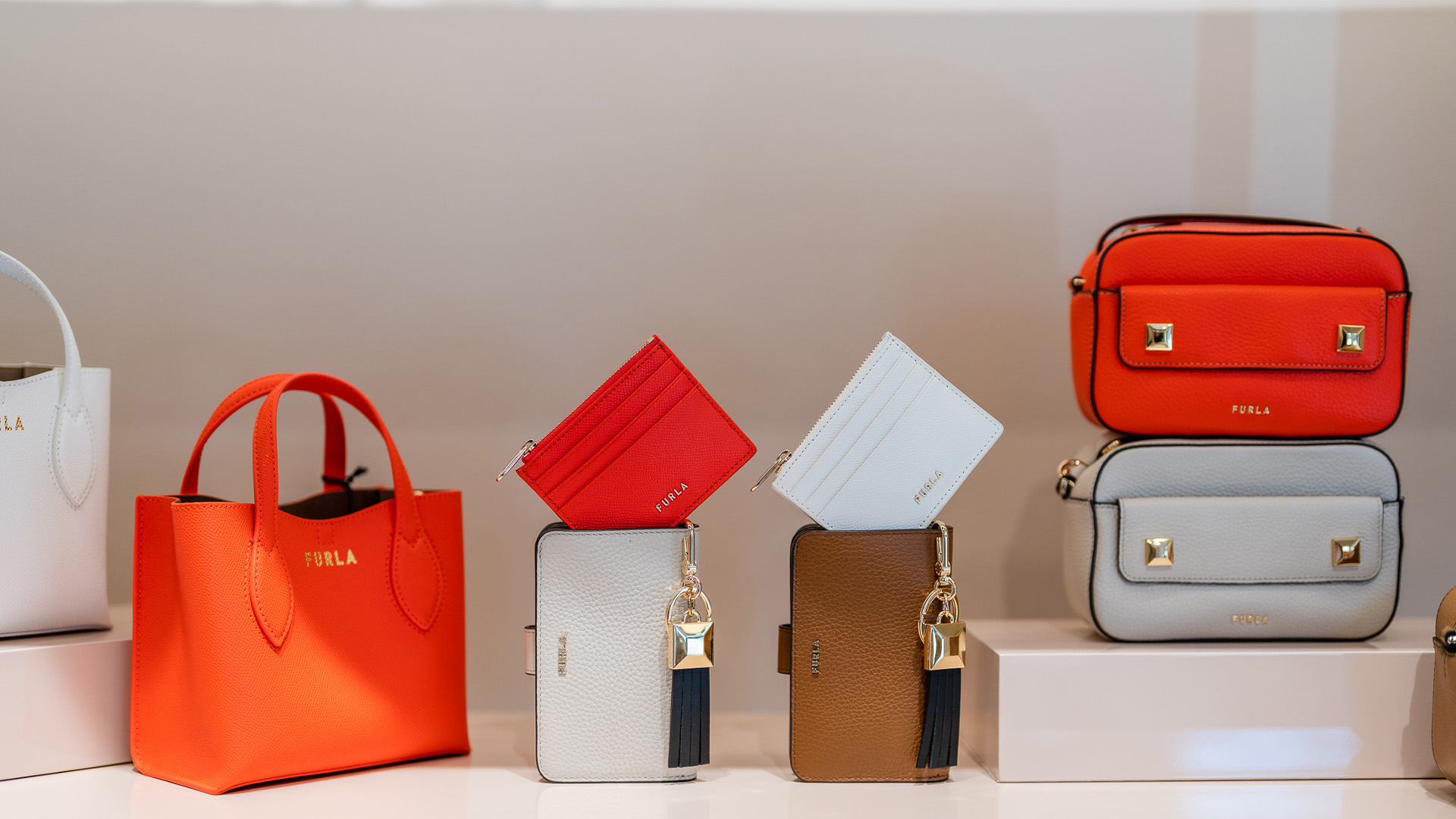Furla Outlet Boutique | Paris | La Vallée Village