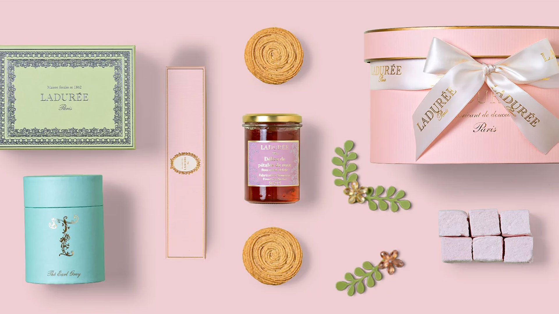 Ladurée Paris kiosk | French Macarons | Bicester Village