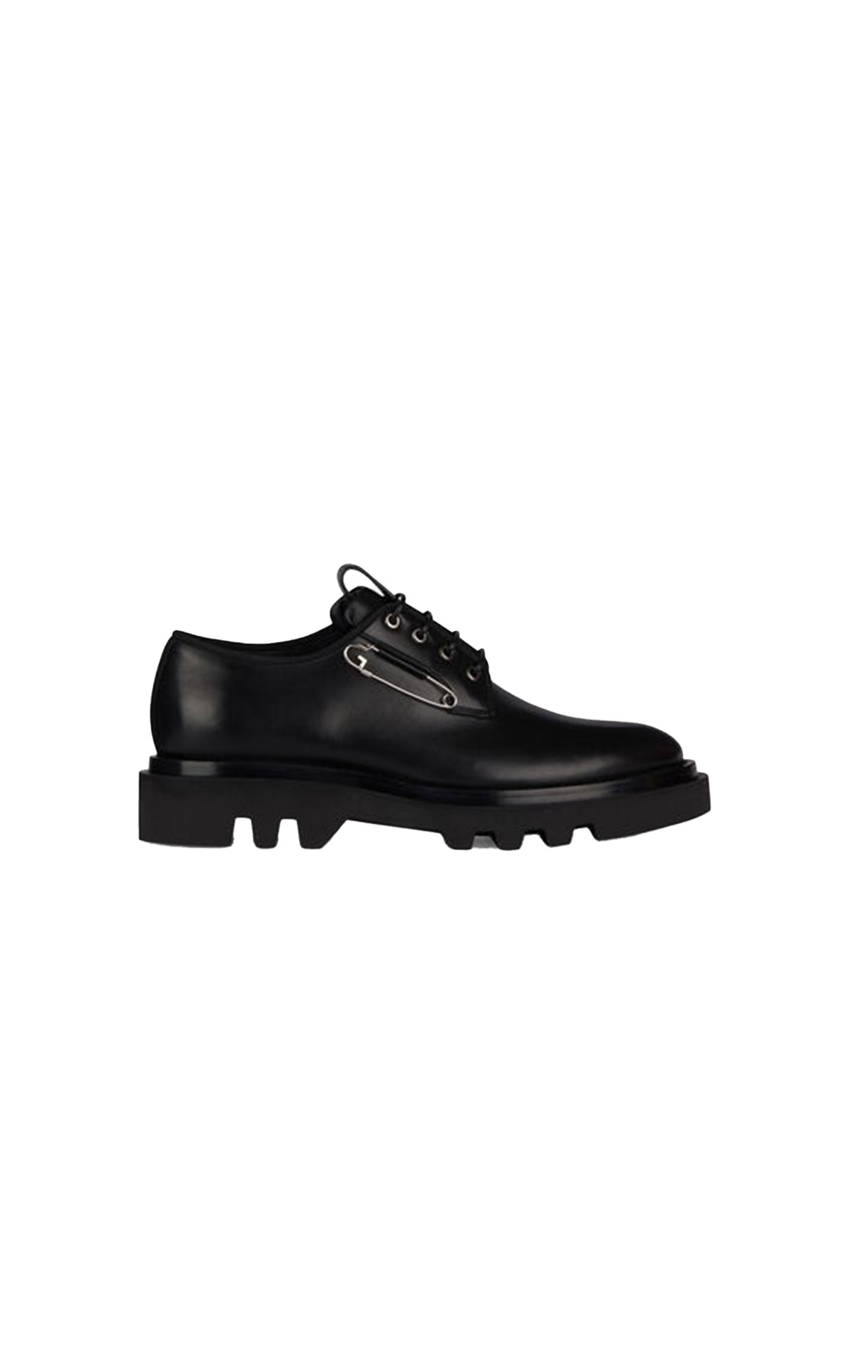 Givenchy Outlet Boutique | Paris | La Vallée Village