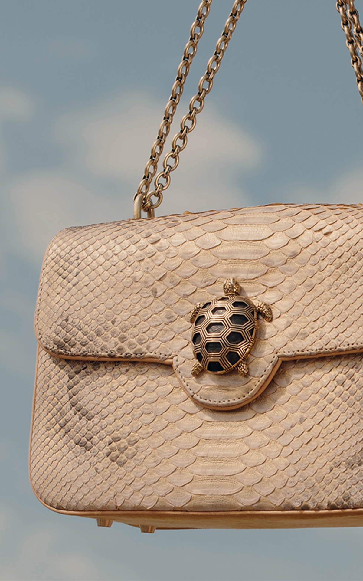 Claris Virot Outlet Boutique near Paris | La Vallée Village